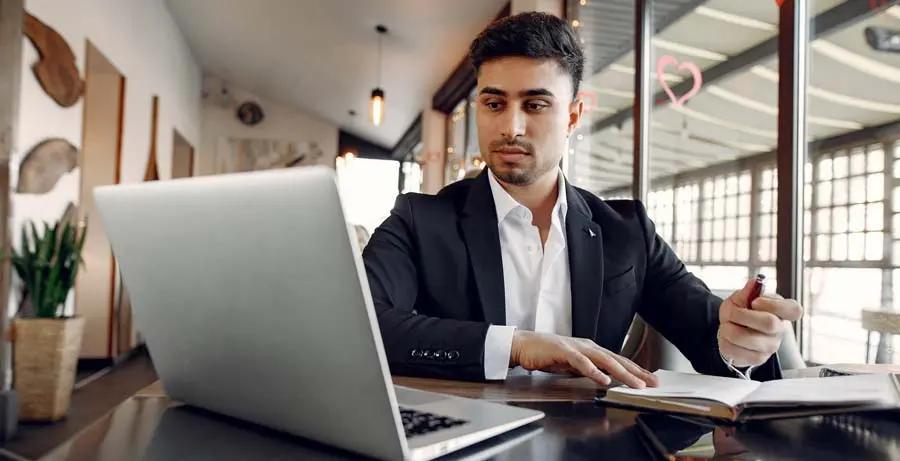 Top 10 Professional Courses With Jobs And Salaries: 2024