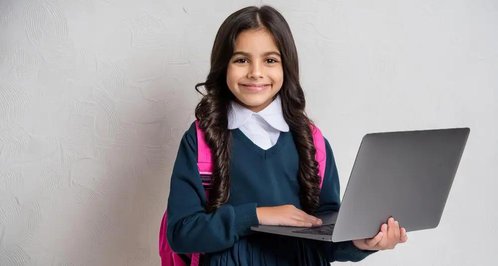 Top 10 Computer Courses for Students After 10th: 2024